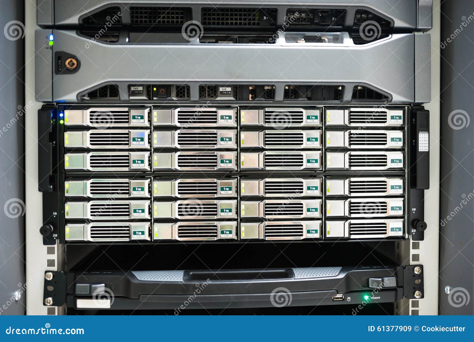 Servidores de red imagen de archivo. Imagen de almacenaje - 61377909