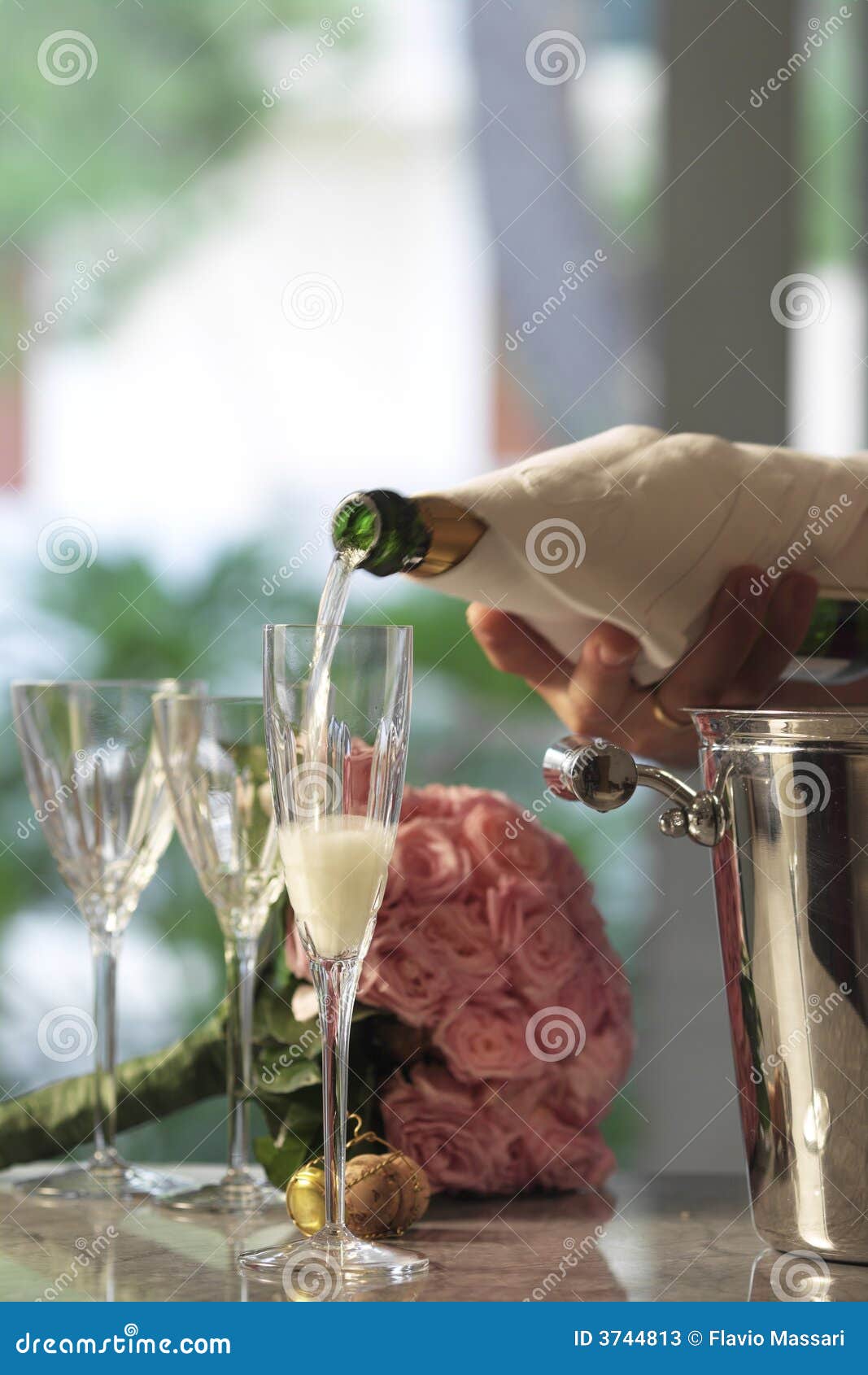 Serving champagne stock image. Image of table, decoration - 3744813