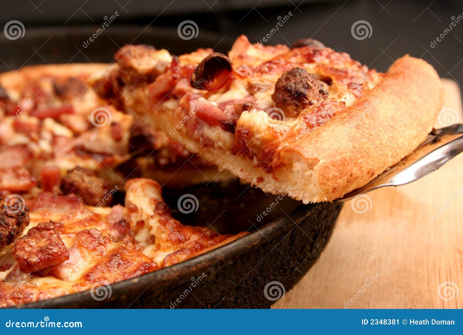 Serving pizza stock image. Image of chopping, italy, baking - 2348381