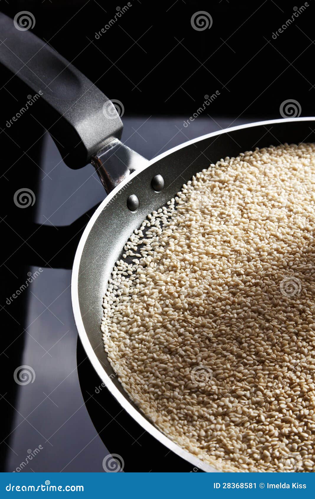 Sesame Seeds in Black Frying Pan Stock Image - Image of roast, rustic ...