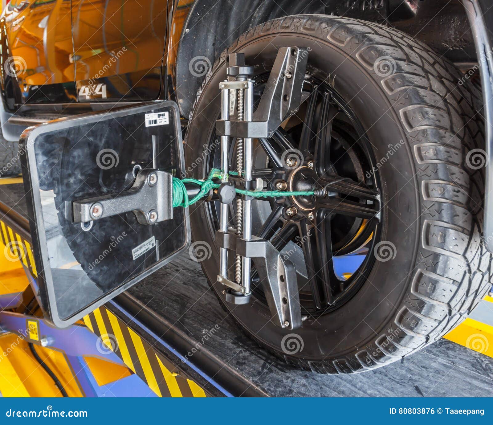 Set Against the Center Wheel the Car Stock Photo - Image of mechanical ...