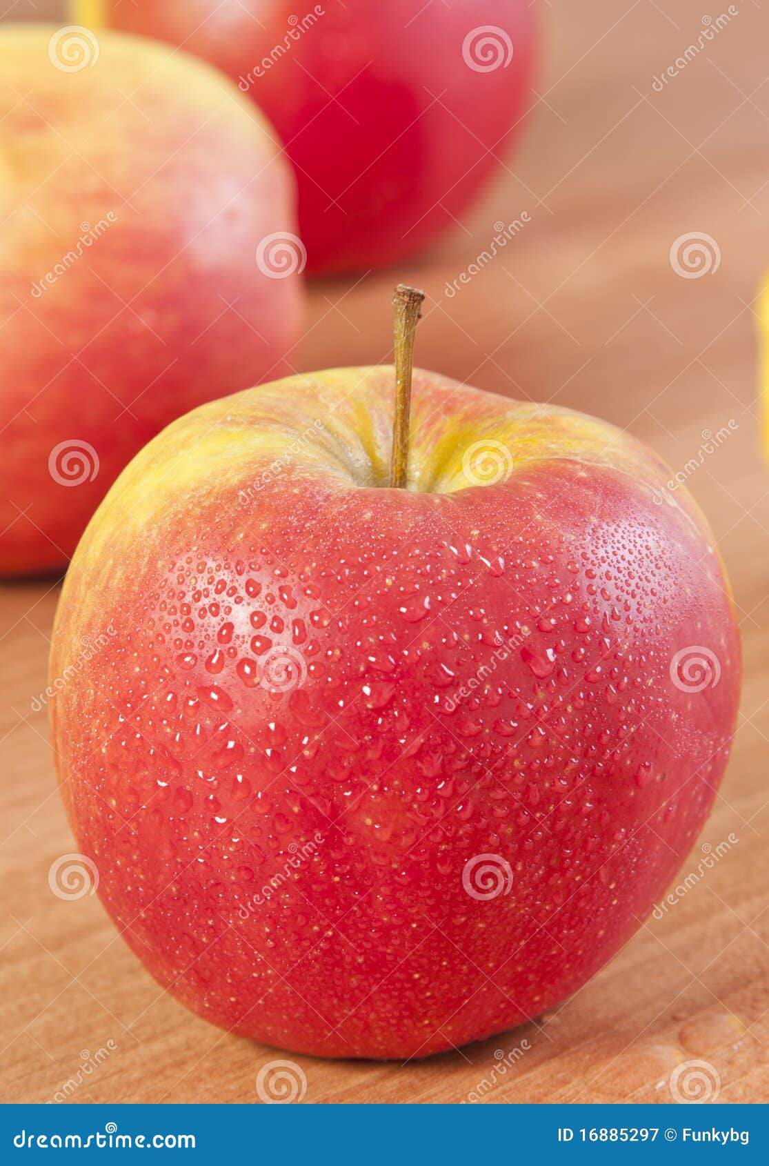 Set of apples stock image. Image of fruit, black, apple - 16885297