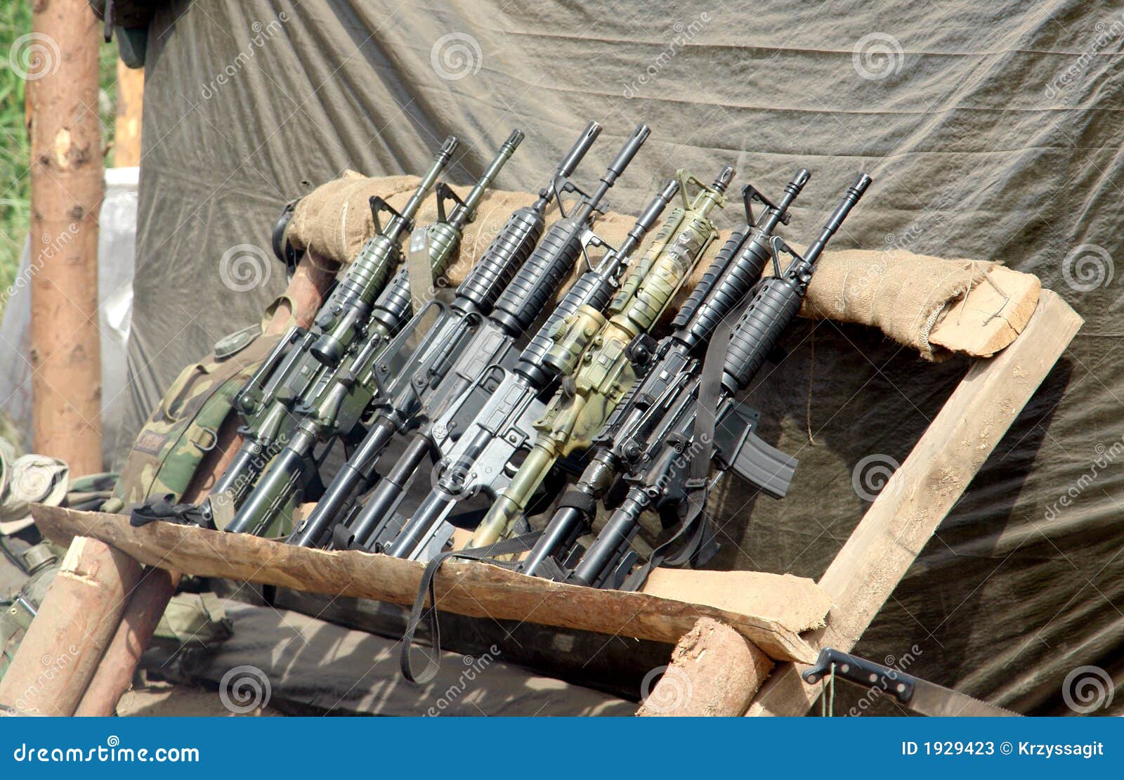 Set of Automatic Guns, Old, WWII Stock Image - Image of green, military ...