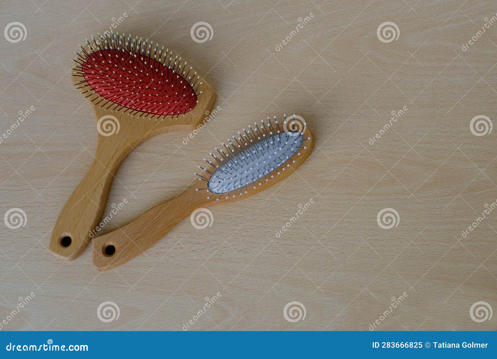 Set of Combs with Metal Teeth of Longitudinal and Transverse Combing ...
