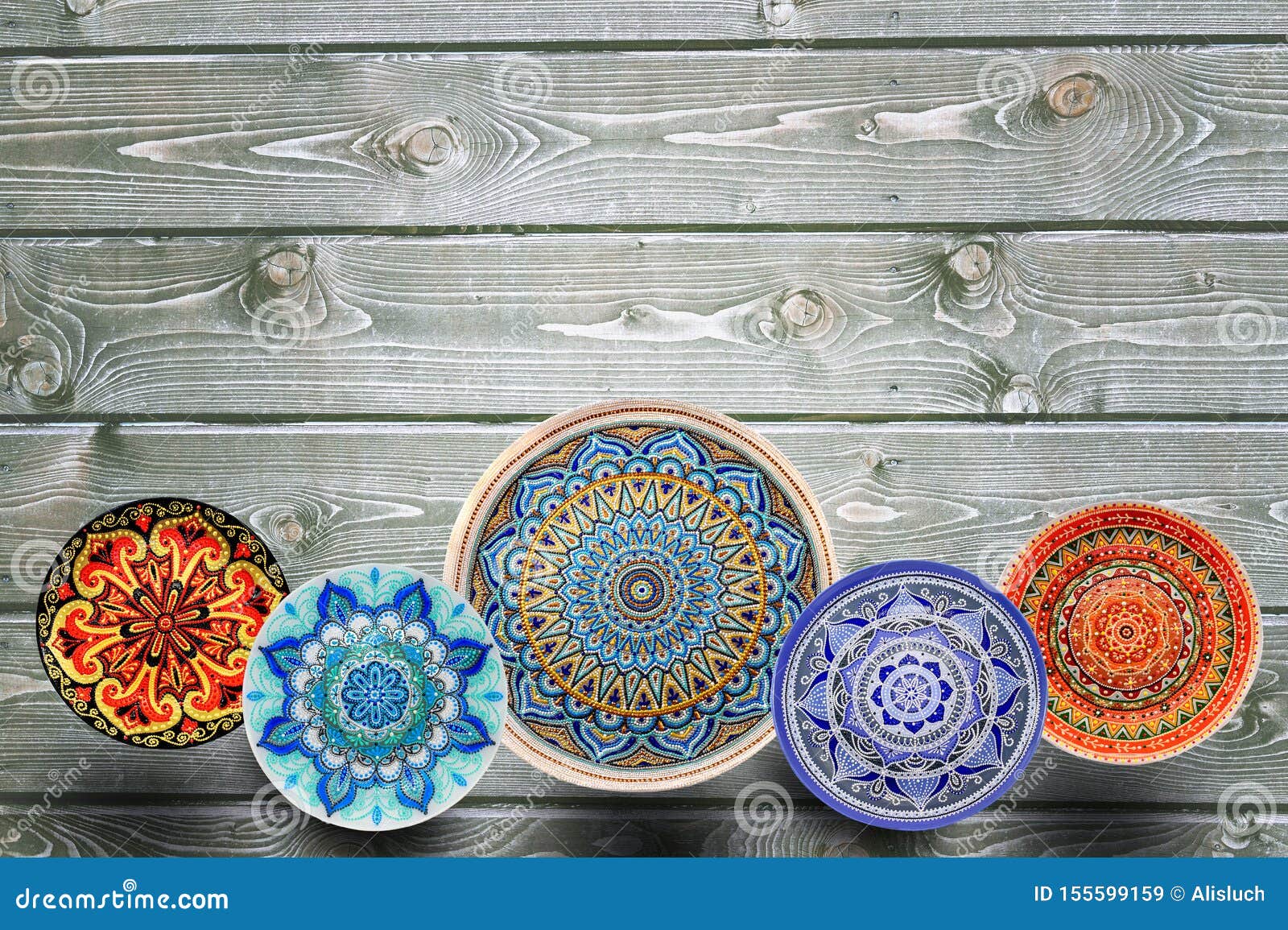 Set of Decorative Ceramic Plates Hand Painted Dot Pattern with Acrylic ...