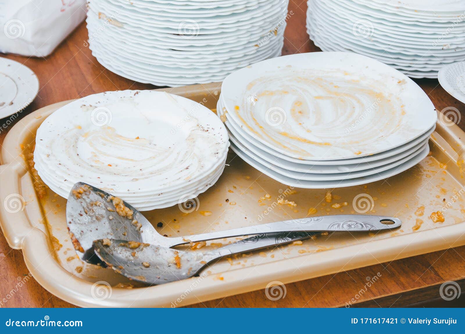 Set of dirty plates stock image. Image of cleaning, restaurant - 171617421