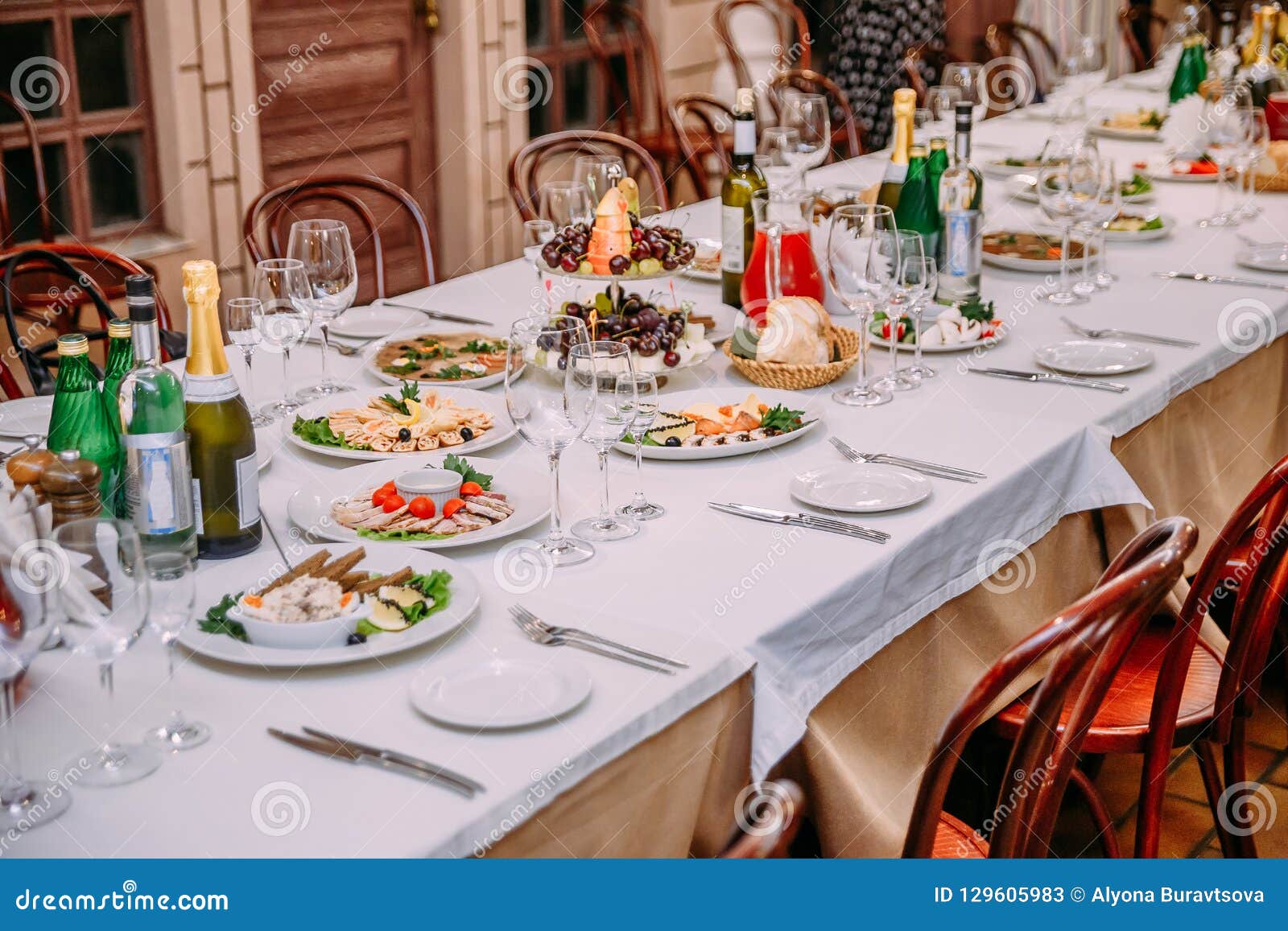Set a festive table stock image. Image of clean, decor - 129605983
