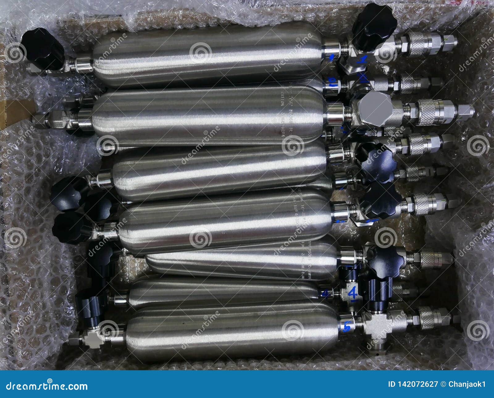 Set of Gas Cylinders for Sampling Gas Samples of Oil and Gas Industry ...