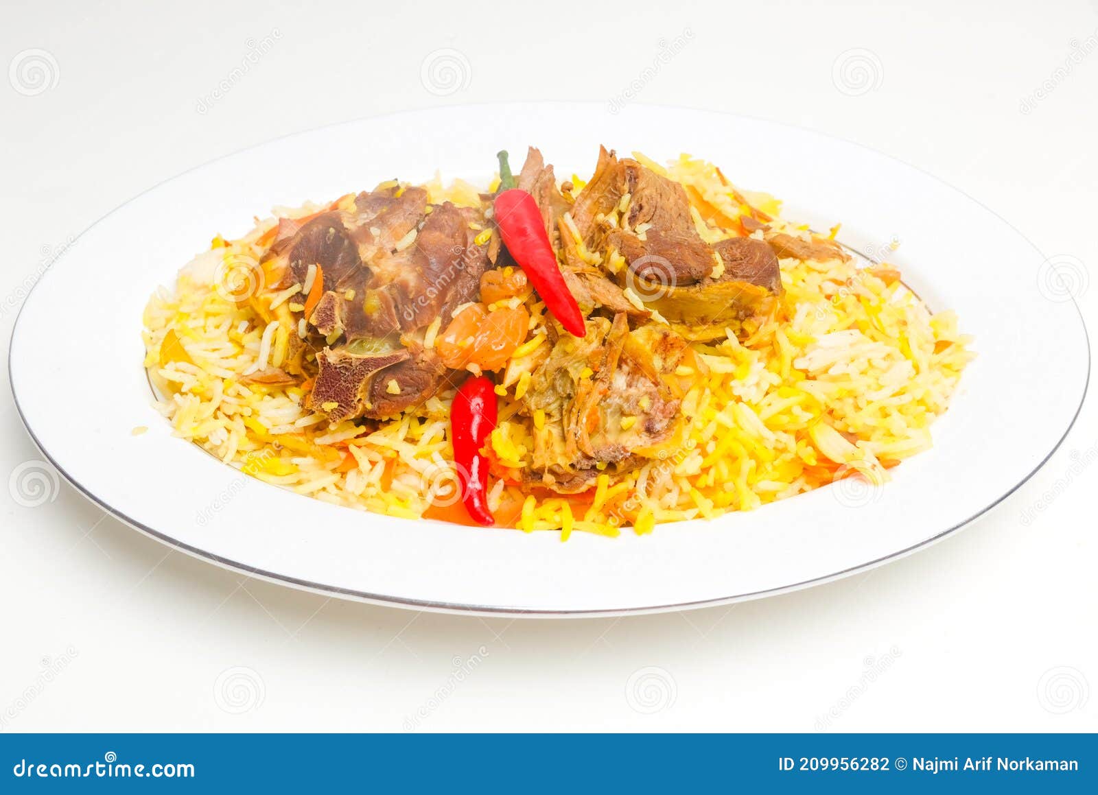 Arab Mandy Rice Or Nasi Arab Mandy With Hot Spicy Chicken. Middle East ...