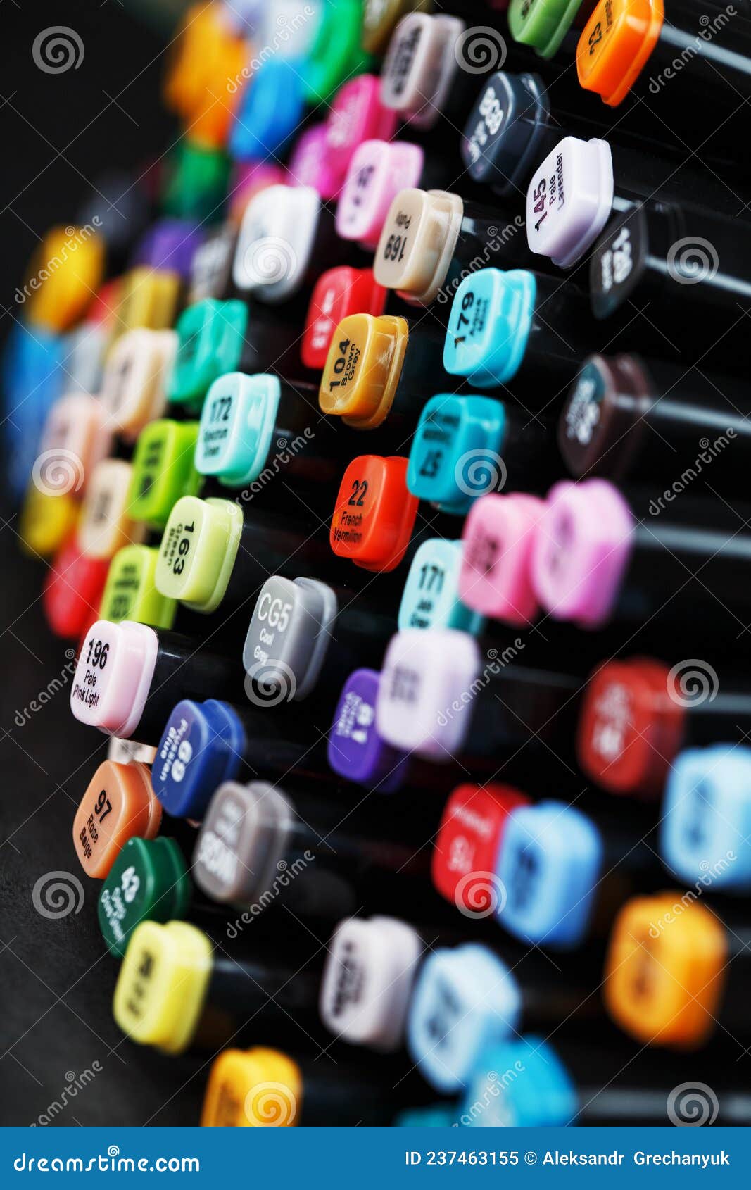 A Set of Markers for Drawing in Different Colors for Sketching with ...