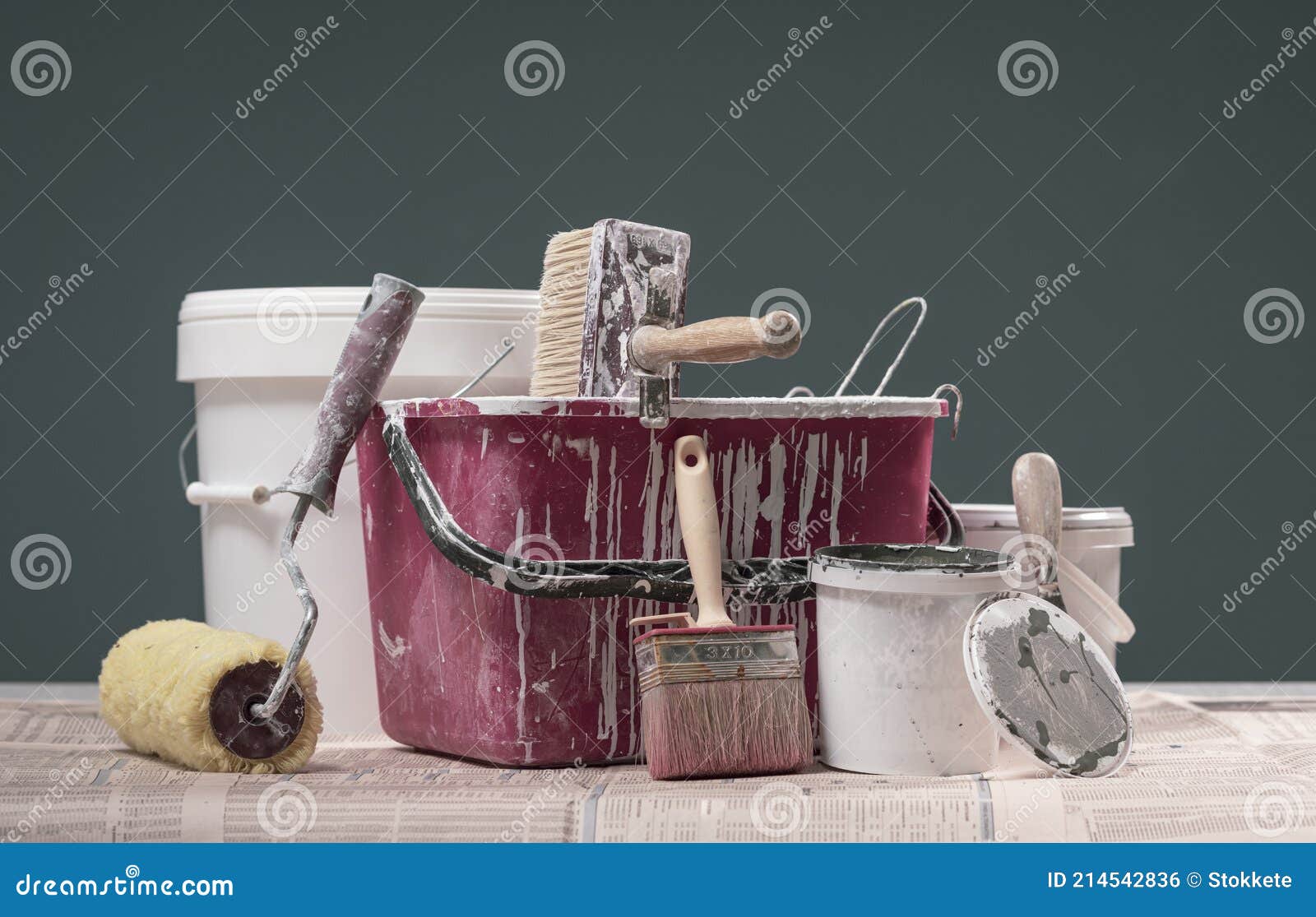 Painter Tools Stock Photo | CartoonDealer.com #52554972