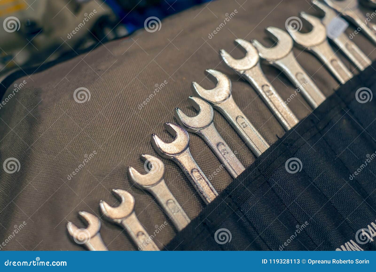 A Set of Spanners of Different Sizes. Stock Image - Image of size ...