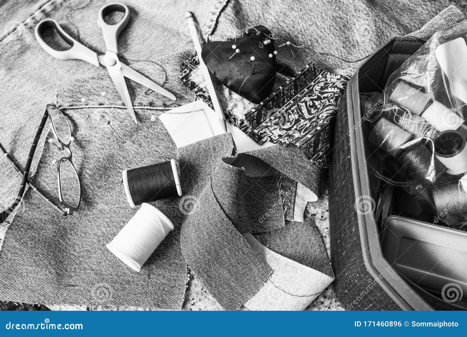 Set of Tailoring Tools, Accessories and Fabric on Table Stock Photo ...