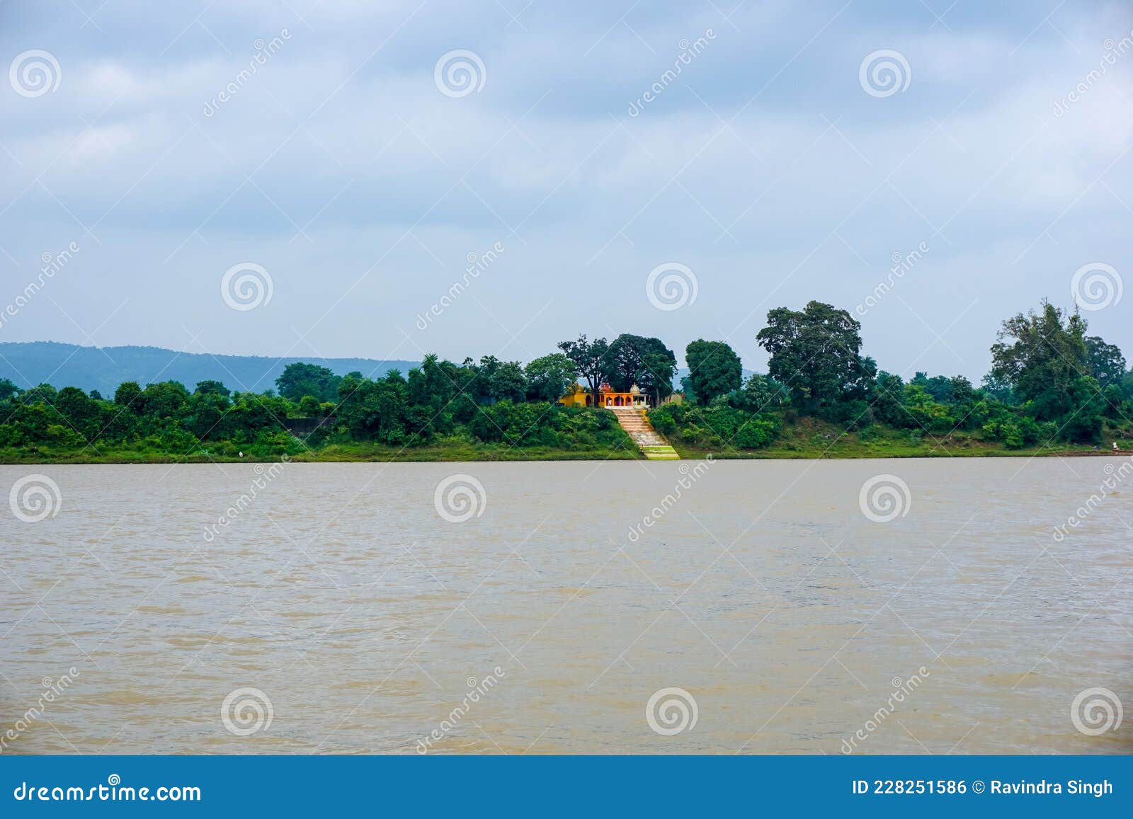 Sethani Ghat, Hosangabaad stock photo. Image of reflection - 228251586