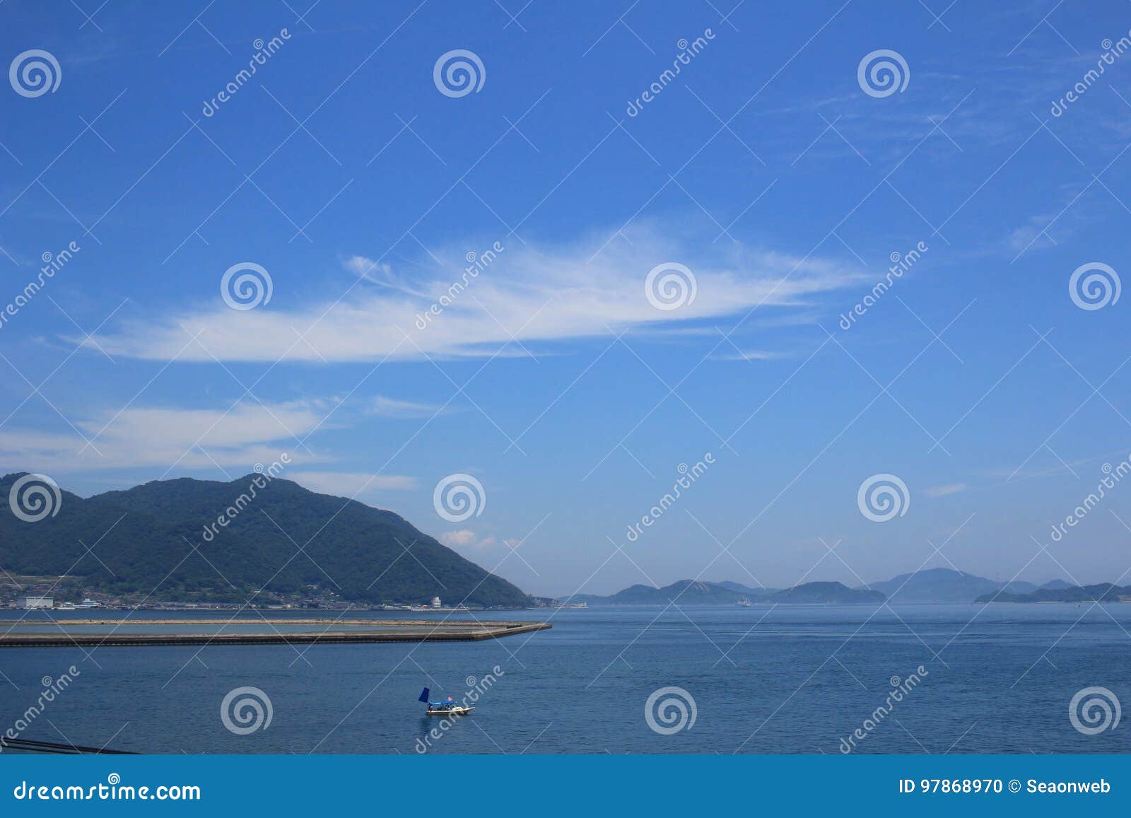 Seto Inland Sea in Japan stock foto. Image of golven - 97868970