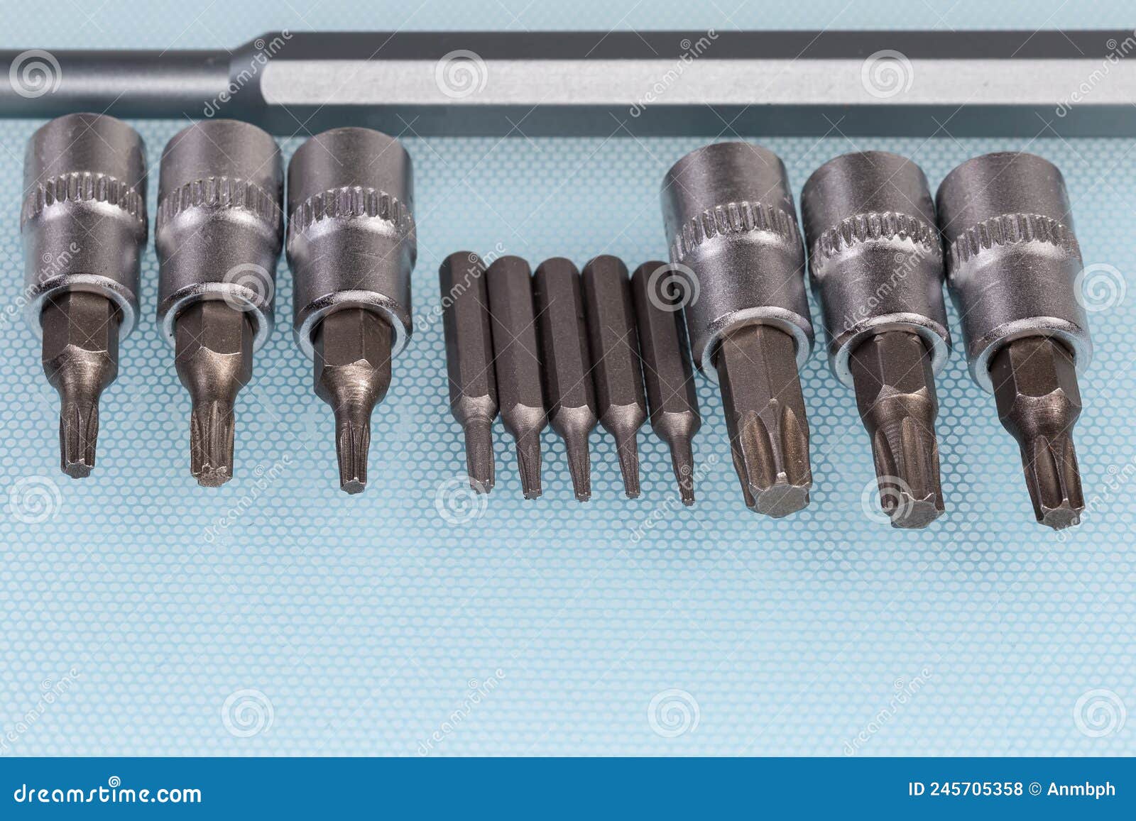 Sets of Interchangeable Torx Bits for Screwdriver and Mini Screwdriver ...