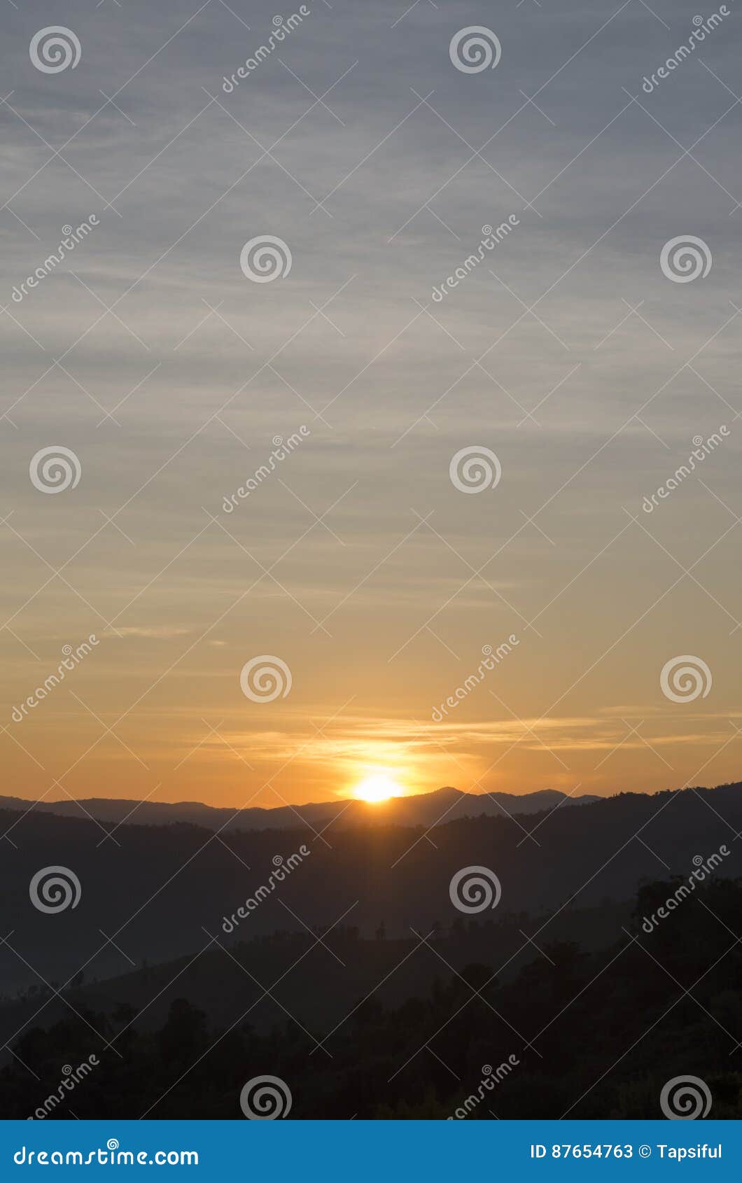 Setting sun stock image. Image of humid, peak, mountain - 87654763