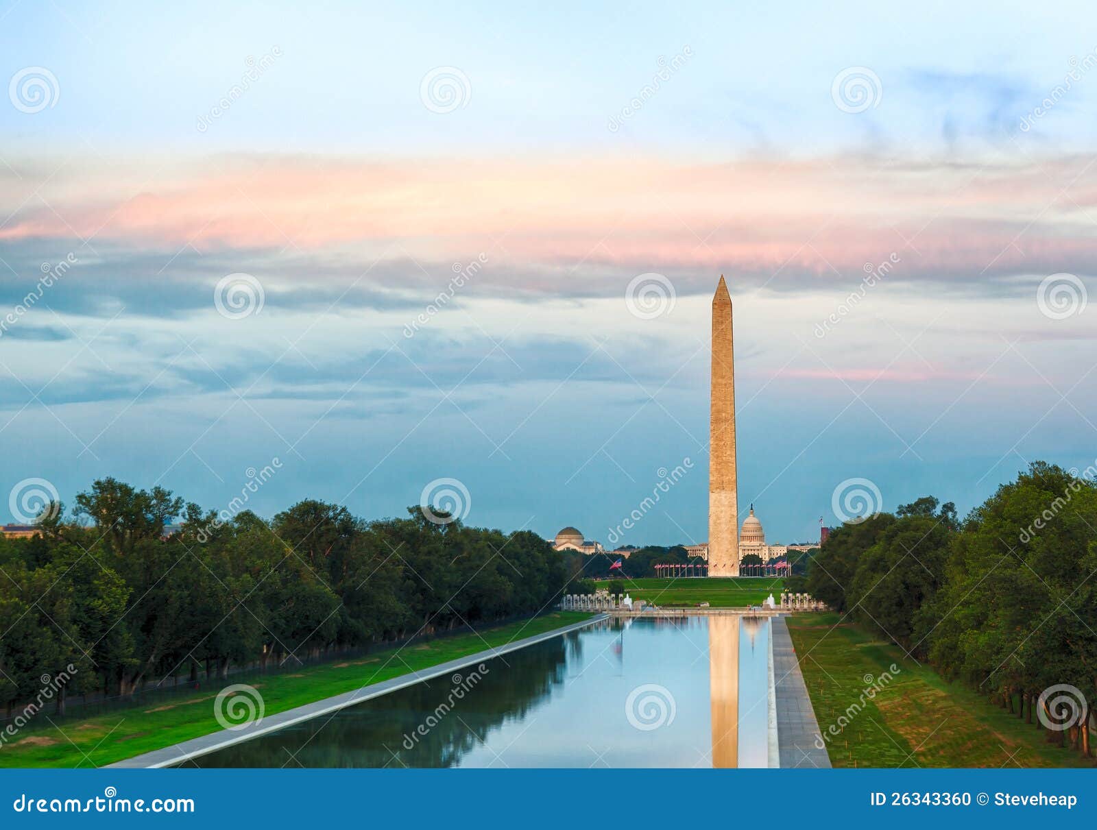 Setting Sun on Washington Monument Reflecting Stock Photo - Image of ...