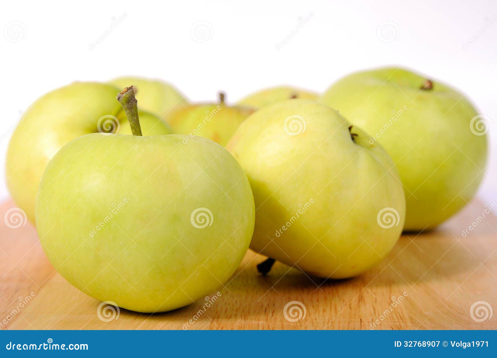 Several green apples stock image. Image of horticulture - 32768907