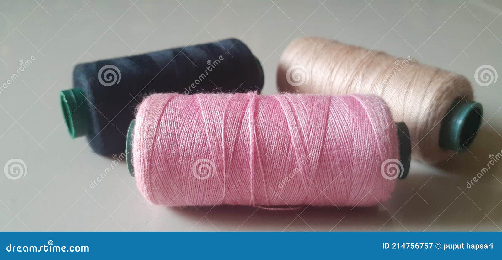 Several Pieces of Sewing Thread Stock Image - Image of pattern, bobbin ...