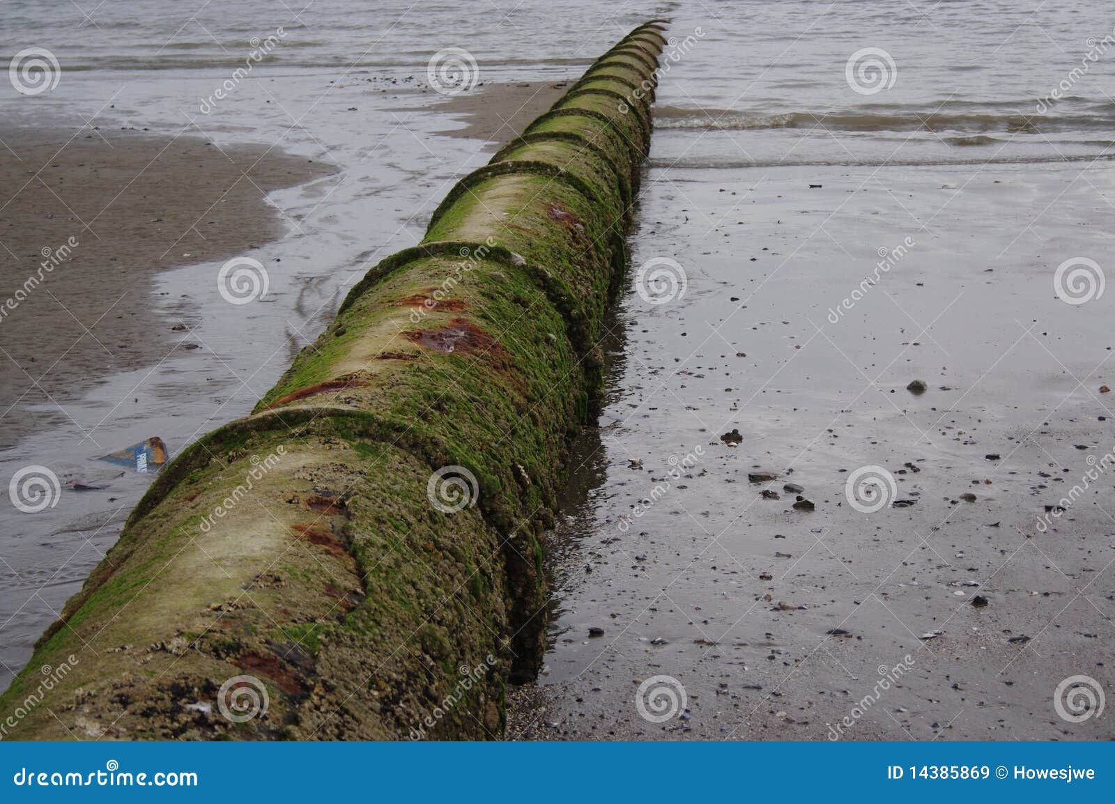 Sewage Outflow Pipe stock image. Image of kits, beach - 14385869