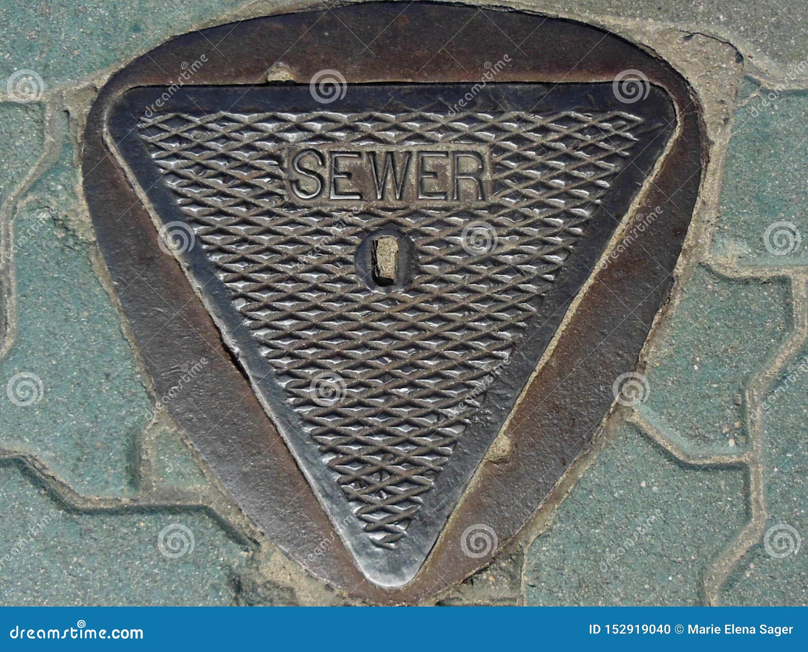 Sewer Manhole Cover Triangular Stock Illustration - Illustration of ...