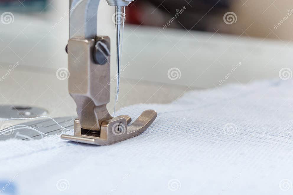 Sewing Machine Needle with Thread and Fabric Stock Image - Image of ...