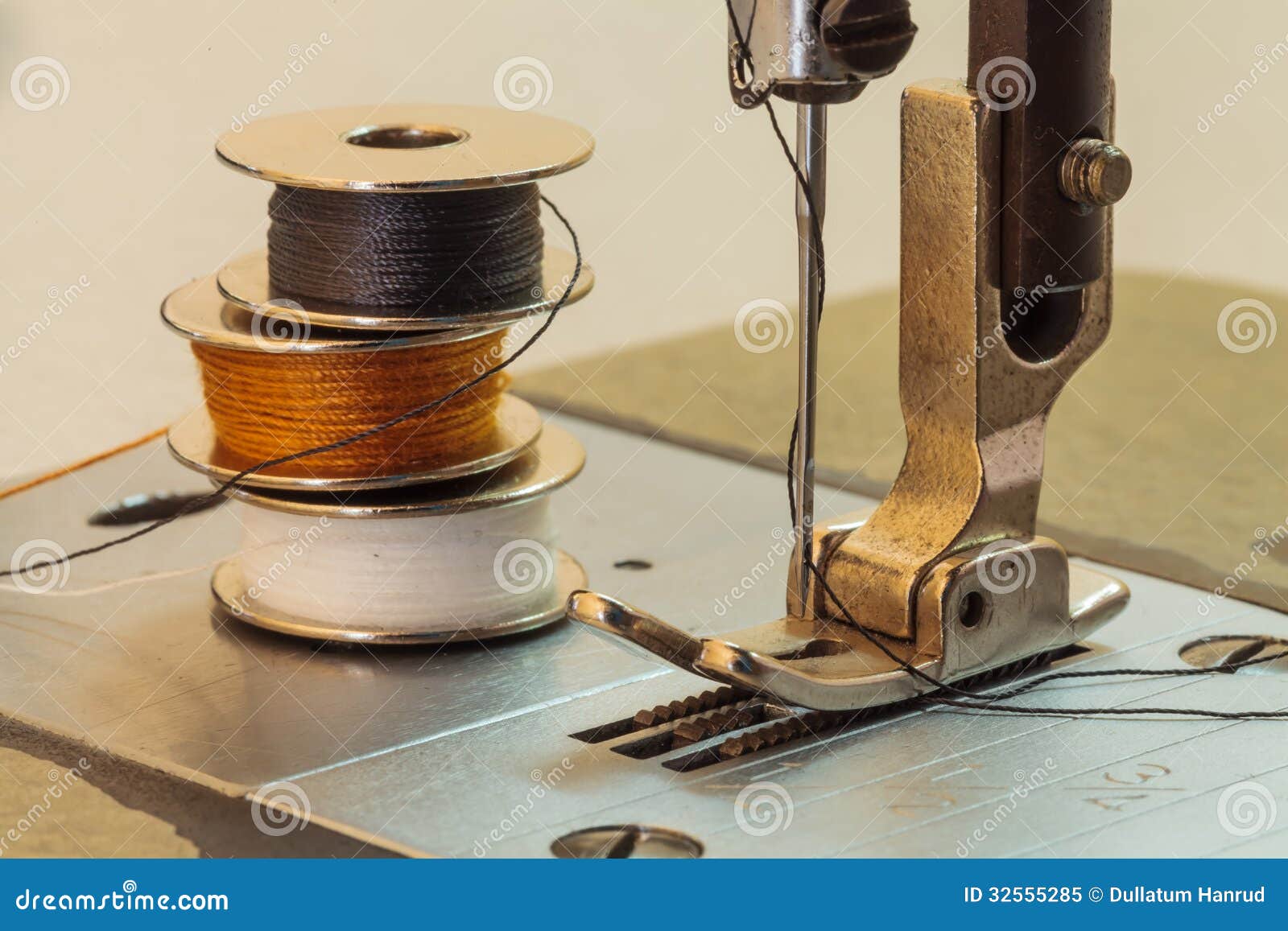 Sewing machine. stock image. Image of garment, clothing - 32555285