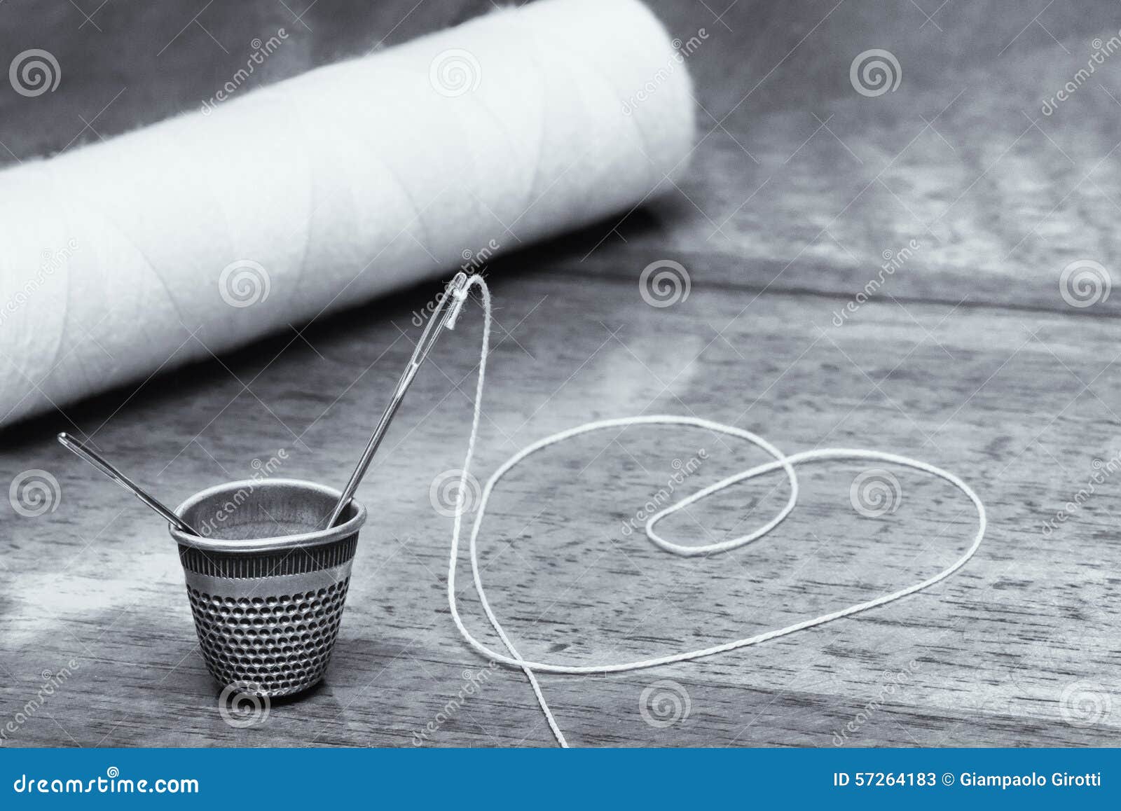 Sewing needle and thimble stock image. Image of thread - 57264183