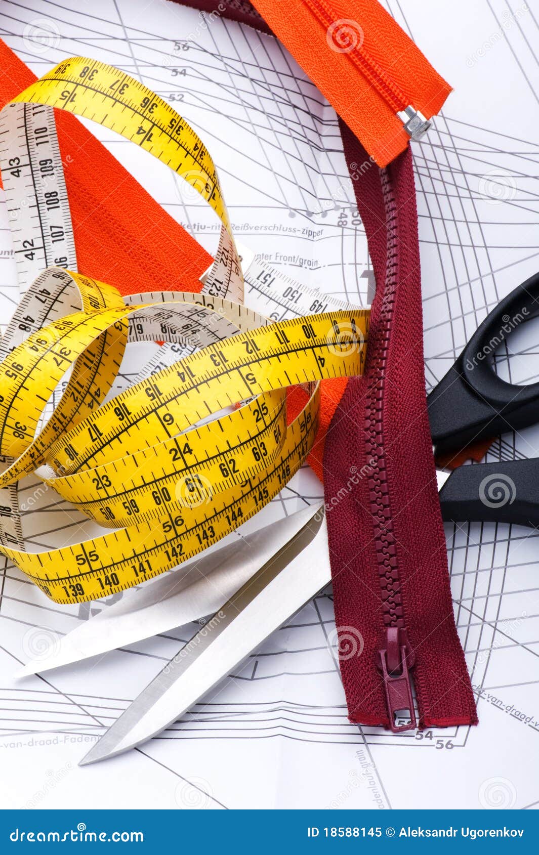 Sewing pattern stock image. Image of zipper, instrument - 18588145