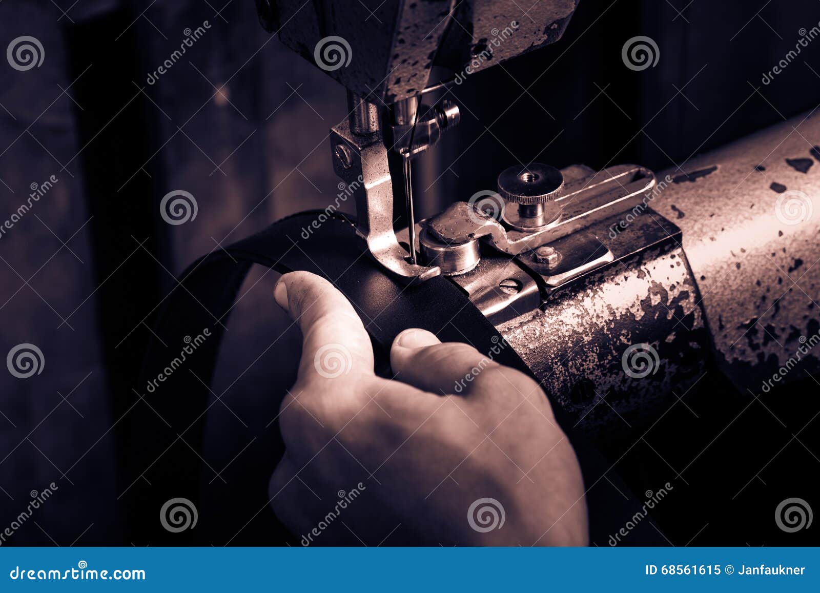 Sewing Process of the Leather Belt. Stock Image - Image of fabric, belt ...
