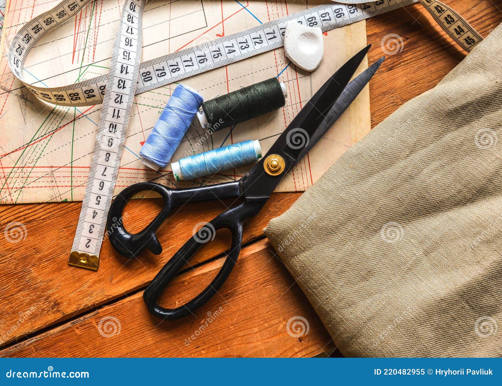 Sewing Tools, Scissors, Spools of Thread, Measuring Tape Lie on Tailors ...