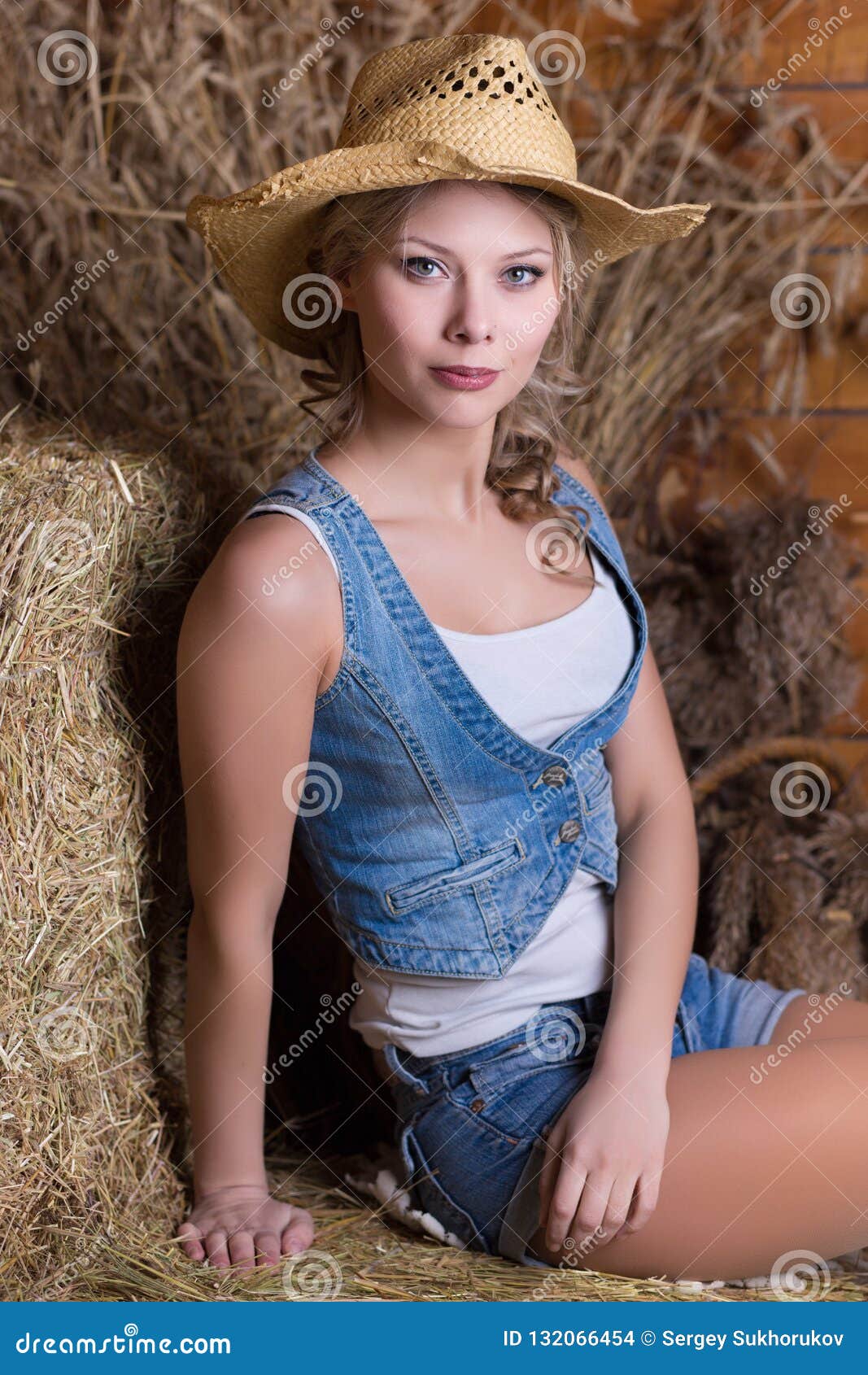 Blond woman stock photo. Image of haystack, pretty, cowboy - 132066454
