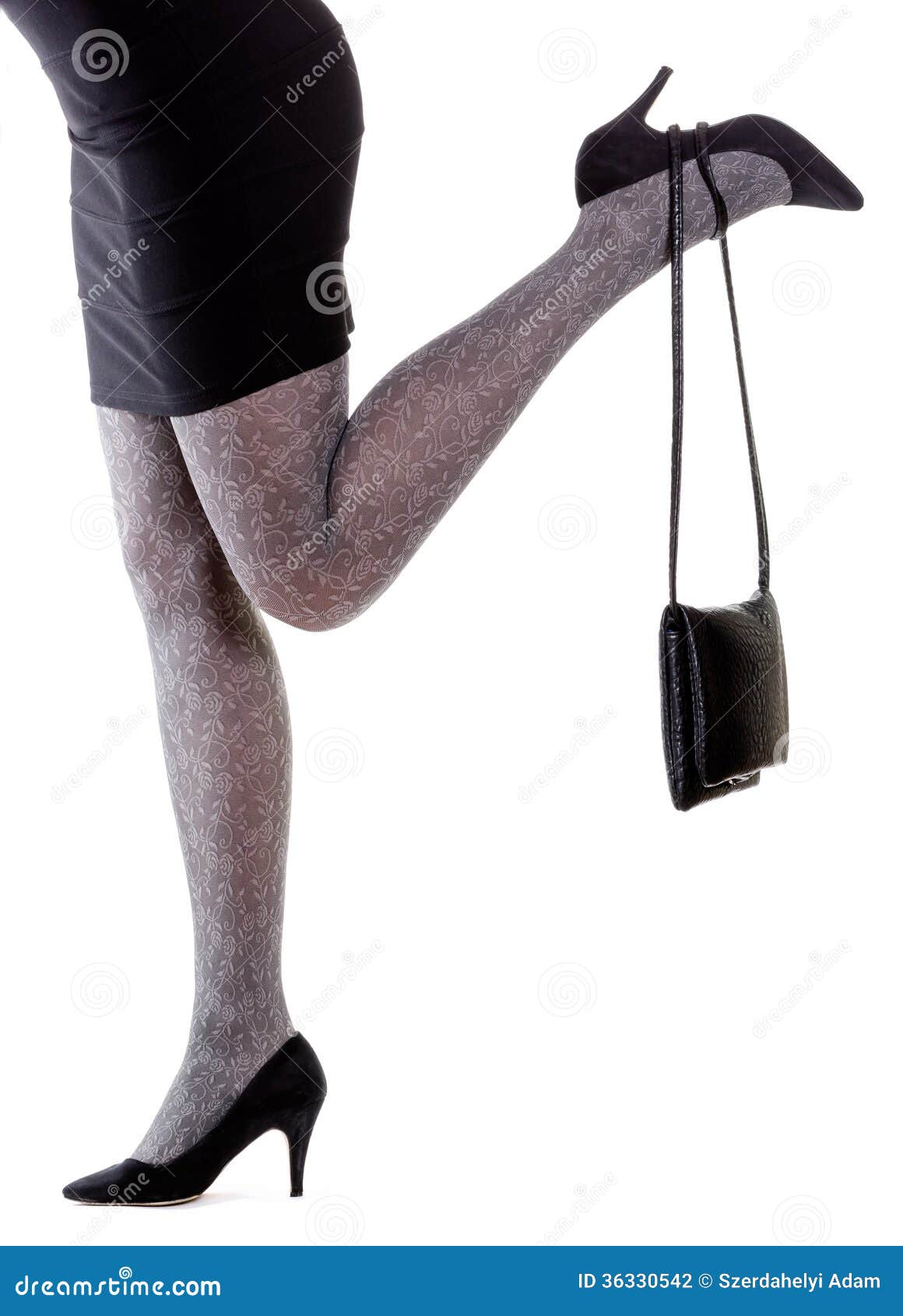 Sexy Frauenbeine Mit Tasche Stockfoto Bild Von Fersen Karosserie