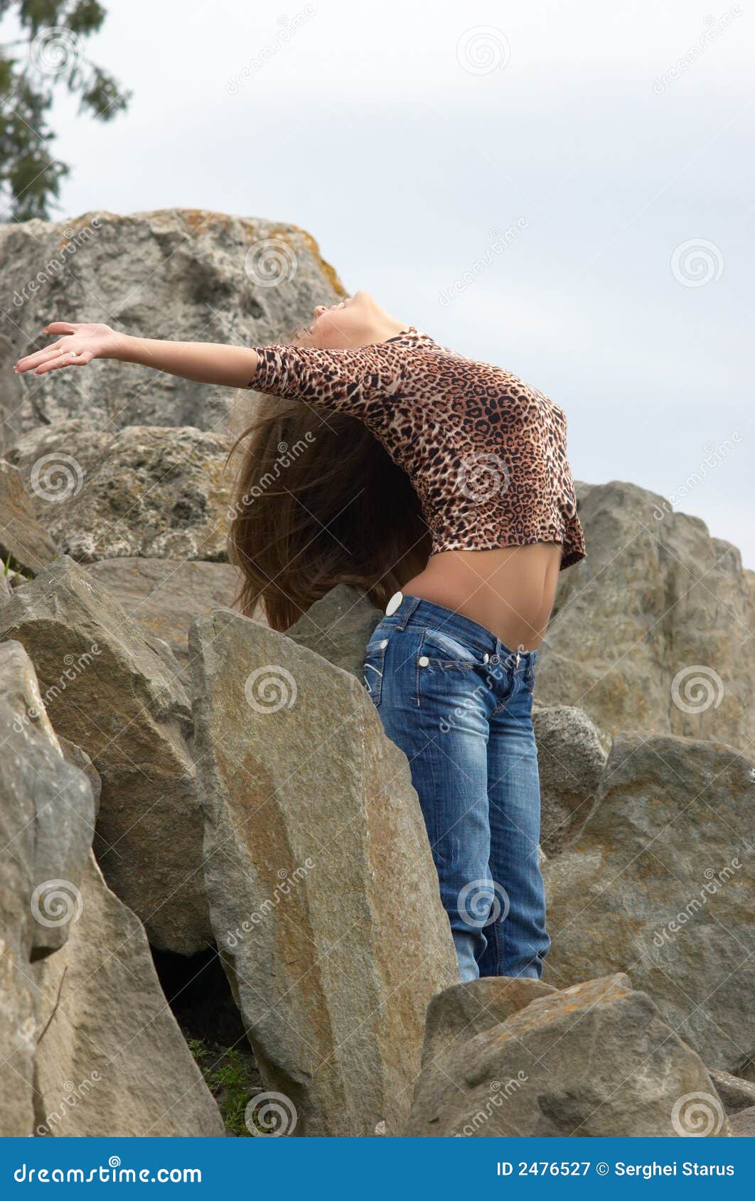 Girl With Open Waist Picture. Image: 2476527