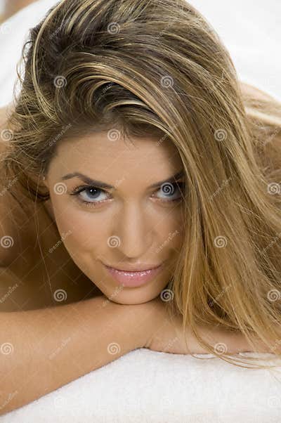 Pose of Laying Beautiful Model Stock Photo - Image of body, lady: 6617952