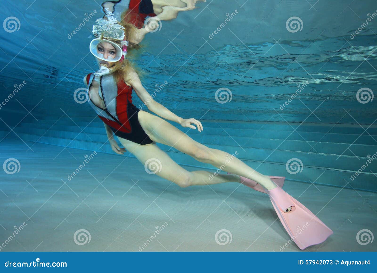 Sexy Weibliches Snorkeler Stockbild Bild Von Neopren 57942073