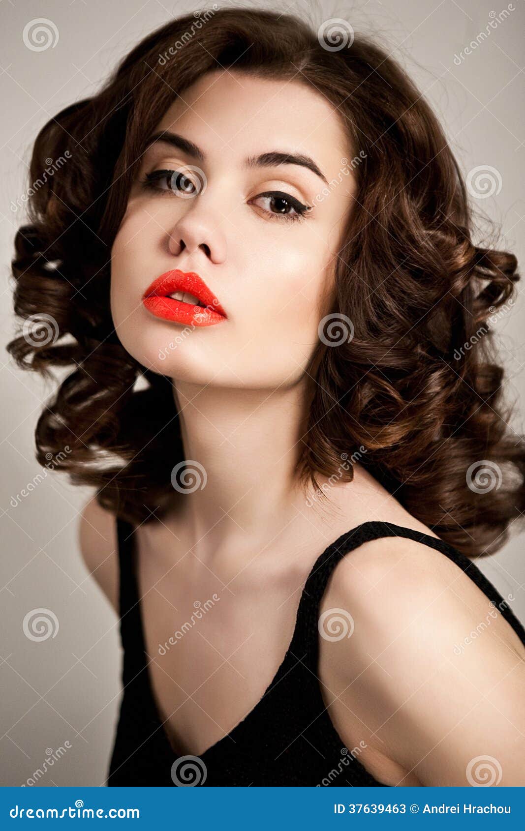 Woman with red lips stock image. Image of beauty, fashionable - 37639463