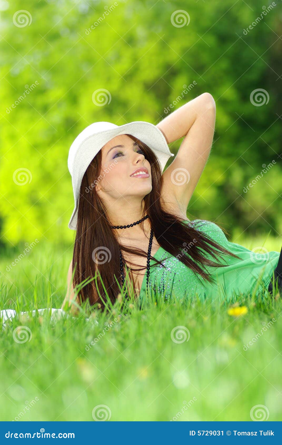 Woman relaxing outside stock image. Image of healthy, outside - 5729031