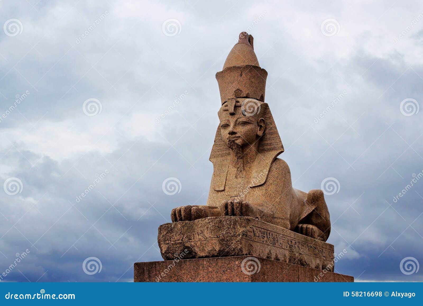 Sfinge a Pietroburgo fotografia stock. Immagine di geroglifico - 58216698