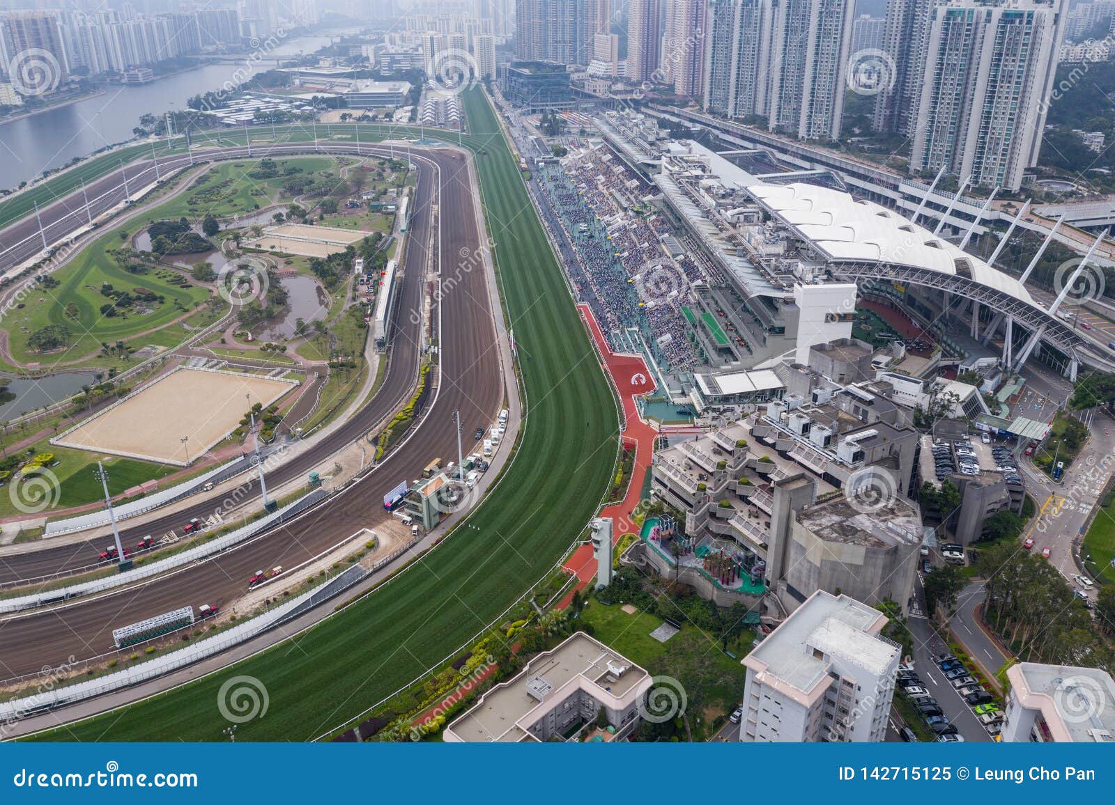 Sha Tin Racecourse in Hong Kong Editorial Image - Image of track ...