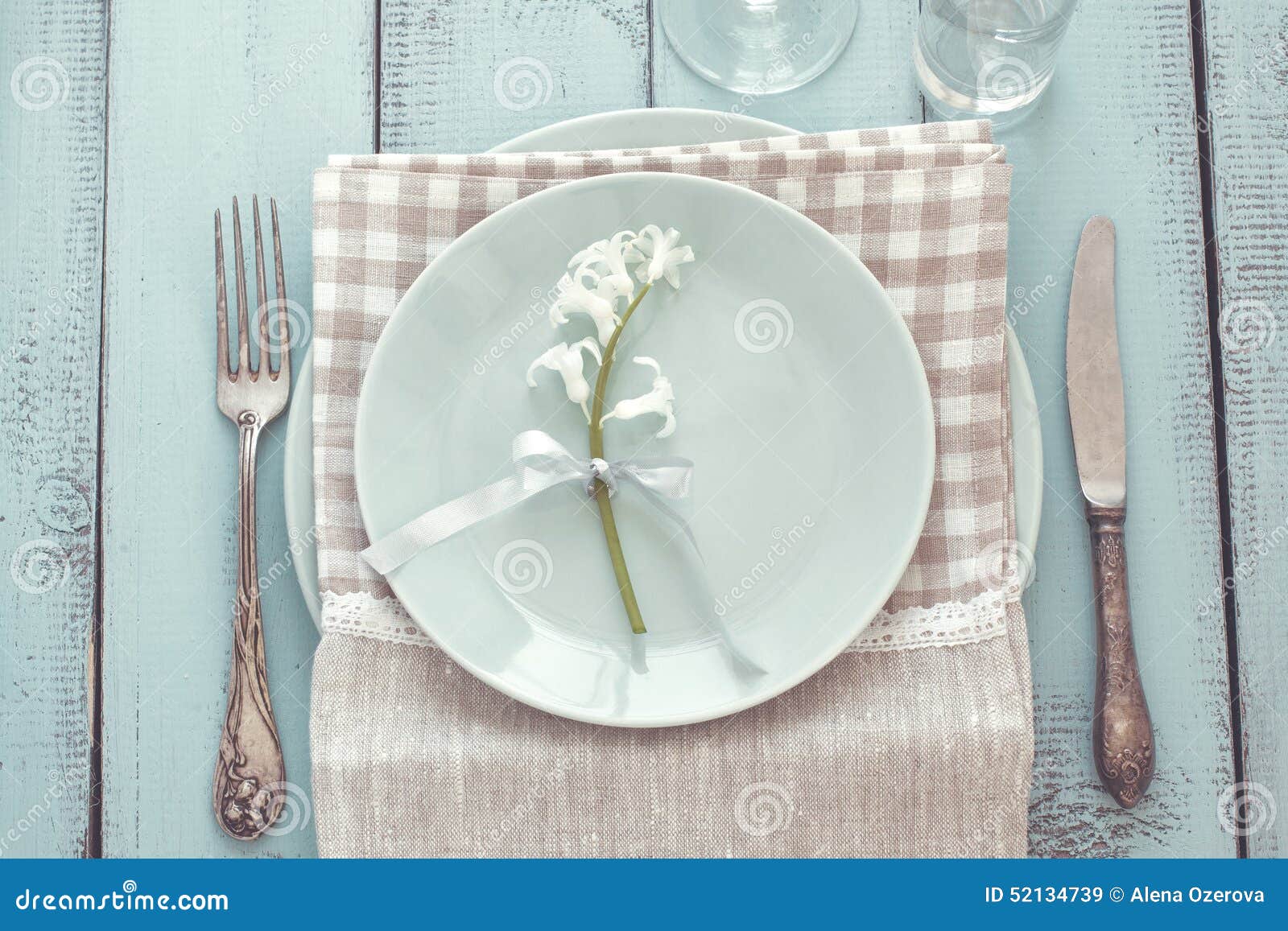 1,464 Chic Tableware Stock Photos - Free & Royalty-Free Stock Photos ...