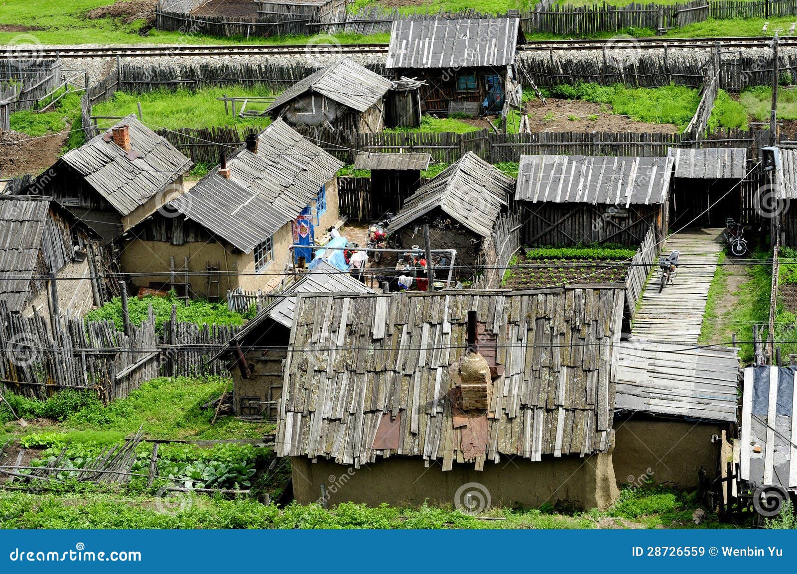 Shabby homes stock image. Image of condemned, homes, shabby - 28726559