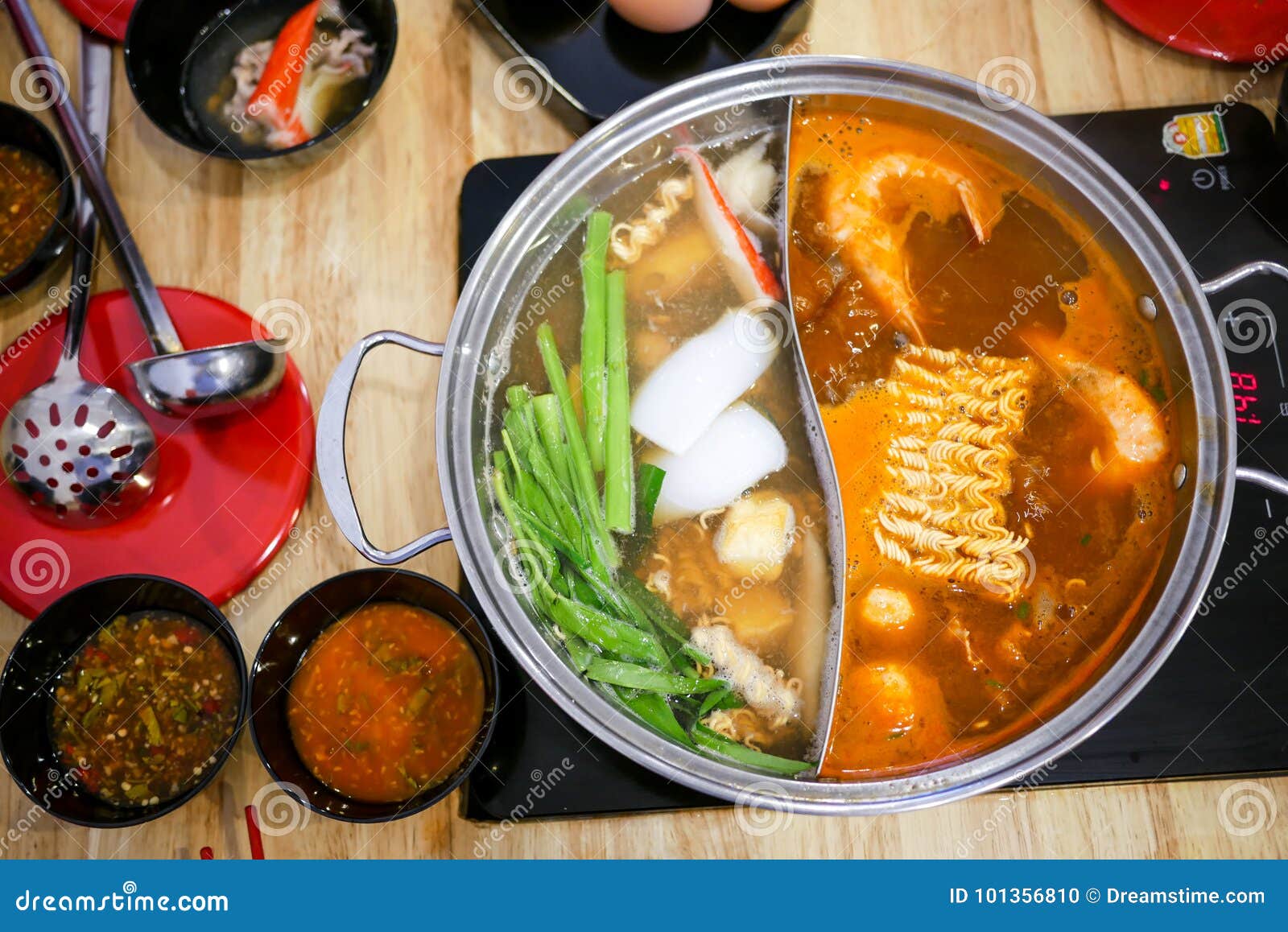 Shabu-Shabu foto de stock. Imagem de grade, fresco, fatia - 101356810
