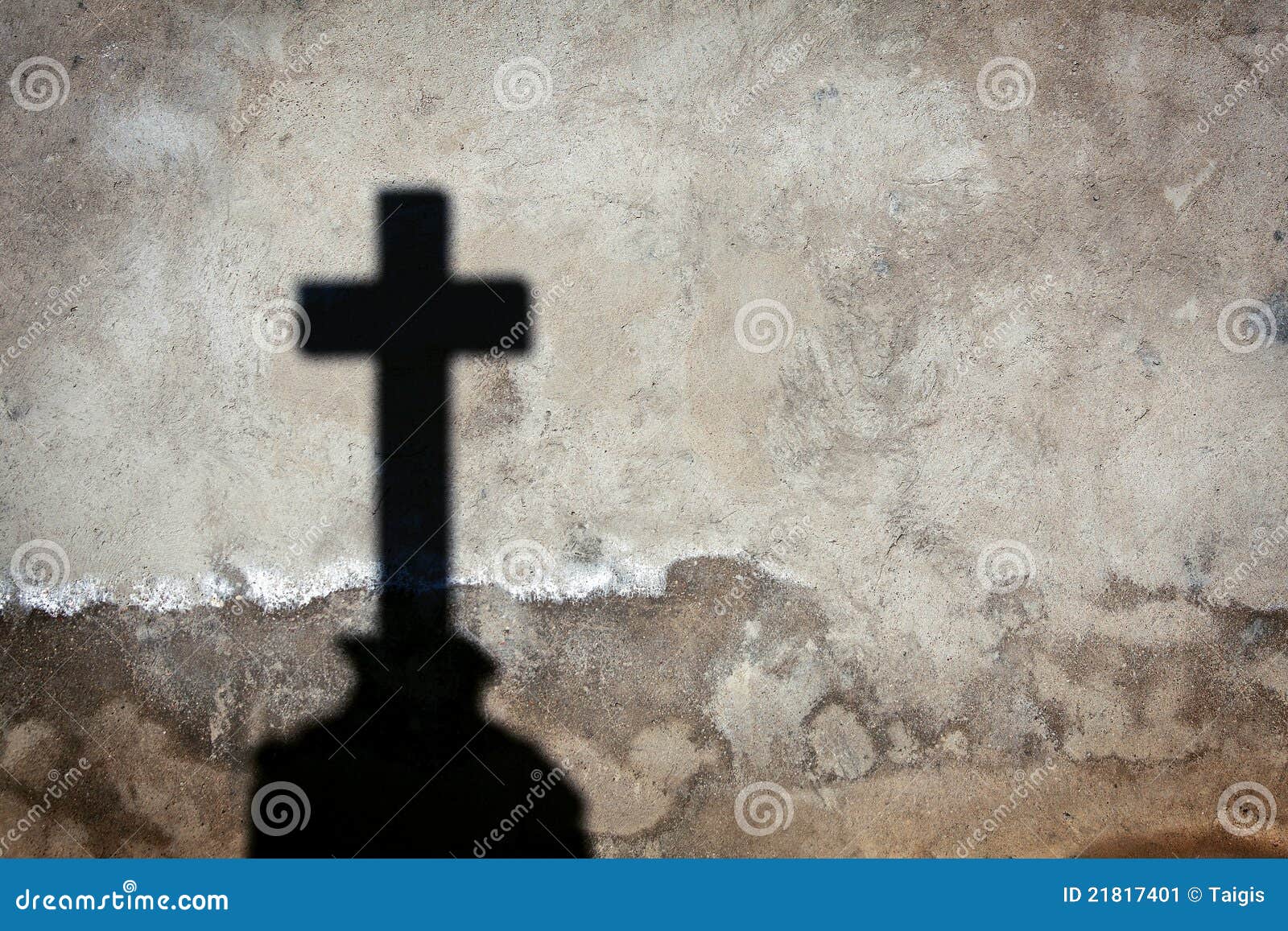 Shadow of a cross stock image. Image of retro, memorial - 21817401