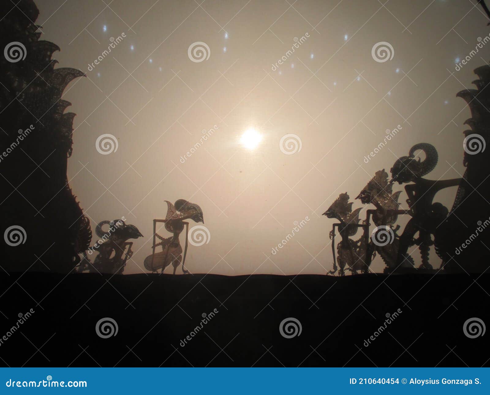 Shadow Puppets is a Traditional Indonesian Art that Mainly that ...