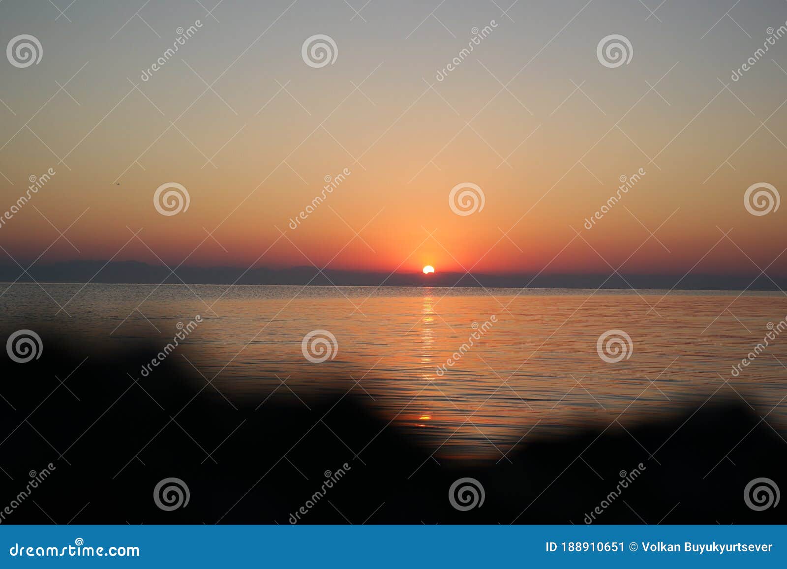 Shadow of the Sunset and Cliffs Stock Image - Image of sunlight, cloud ...
