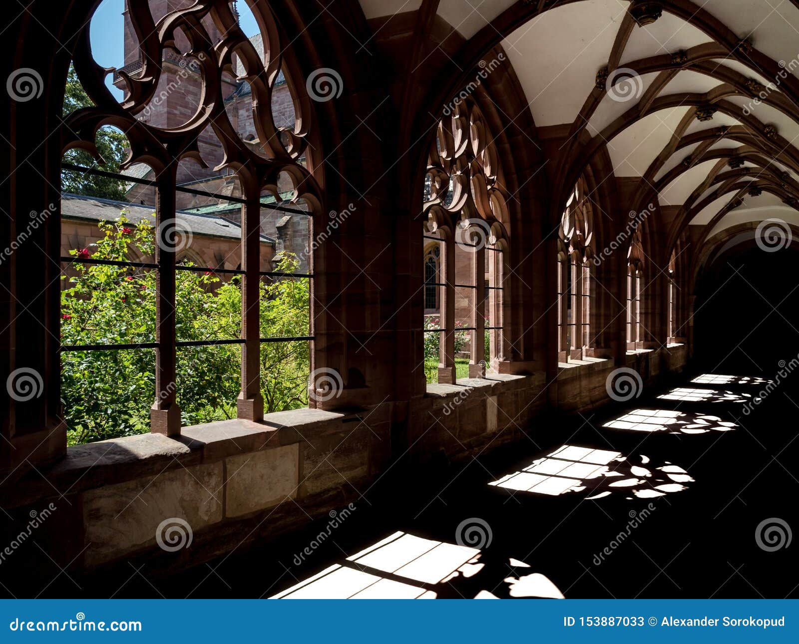 Gothic Windows With Traceries On Monumental Cemetery Composanto, Pisa ...