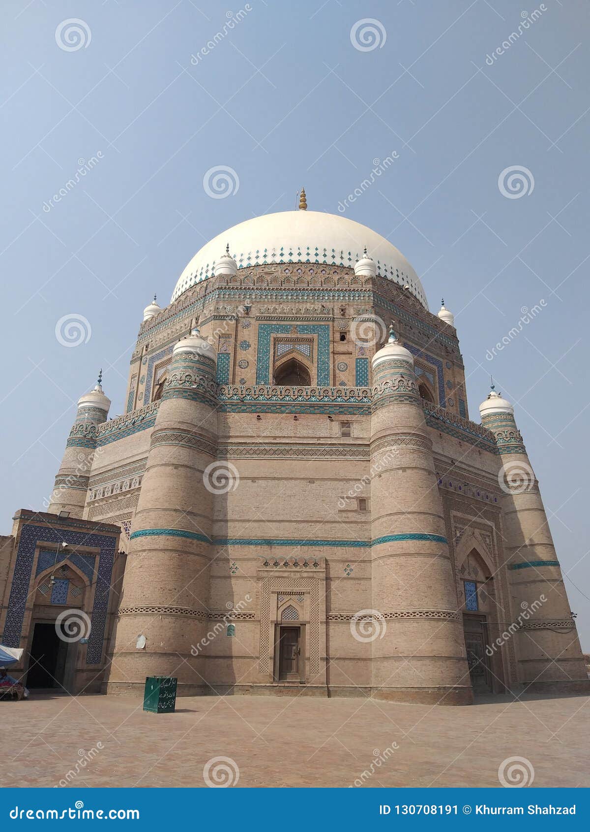Shah Rukan e Alam stock image. Image of alam, shrine - 130708191