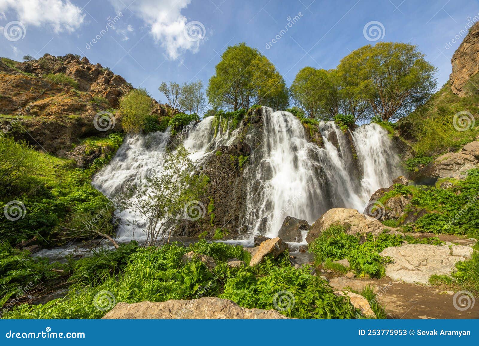 Shaki Waterfall in Armenia stock image. Image of park - 253775953